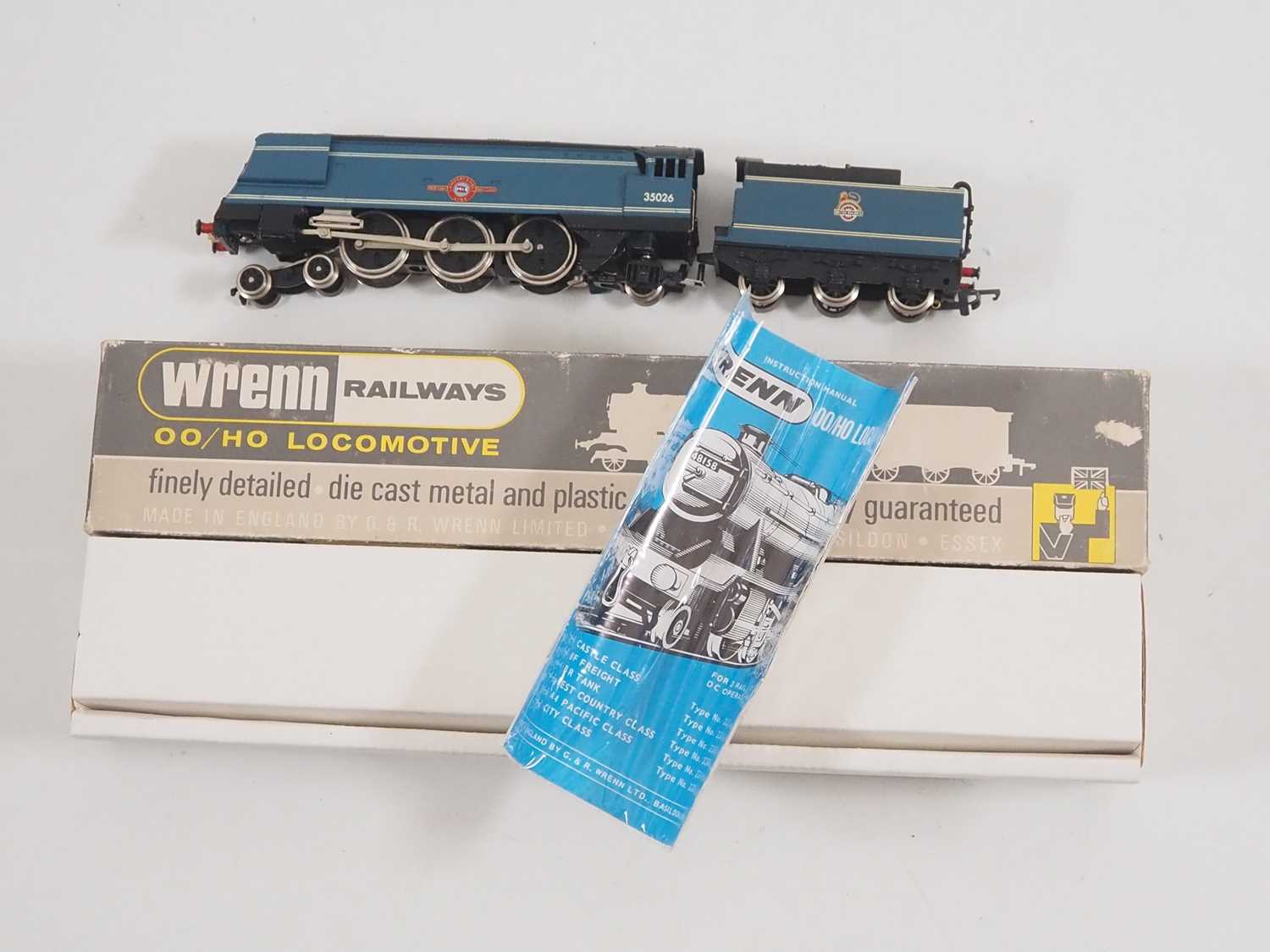 Lot 438 - A WRENN OO Gauge W2267 Bulleid Pacific steam