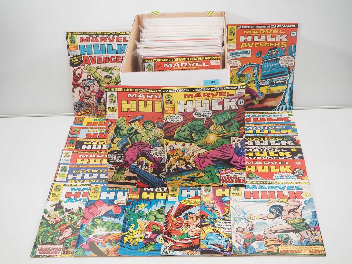 Lot 93 - MIGHTY WORLD OF MARVEL #200 to 329 (130 in