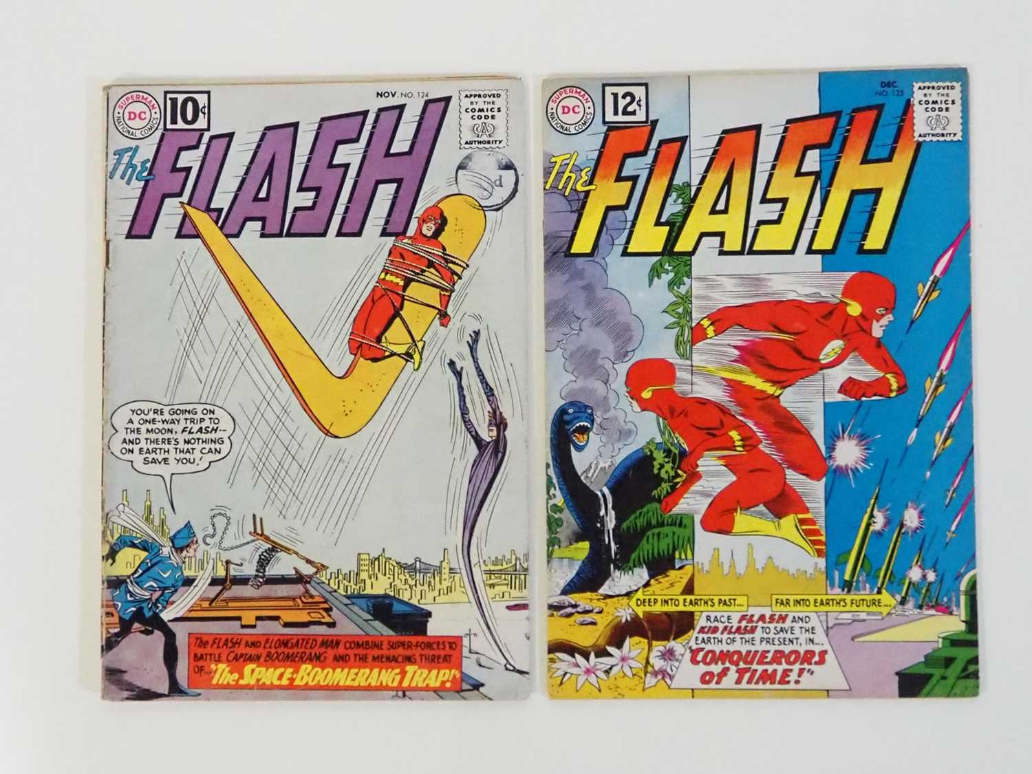 Lot 375 - FLASH #124 & 125 (2 in Lot) - (1961 - DC)