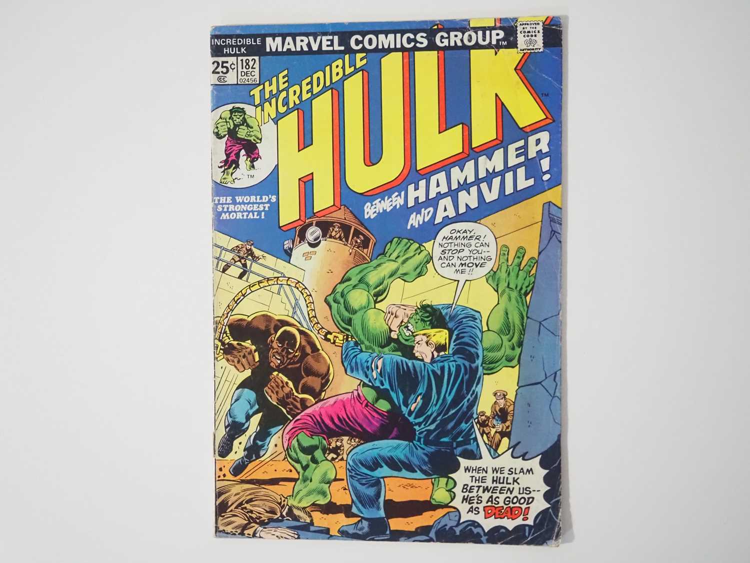 Lot 329 - INCREDIBLE HULK #182 (1974 - MARVEL)
