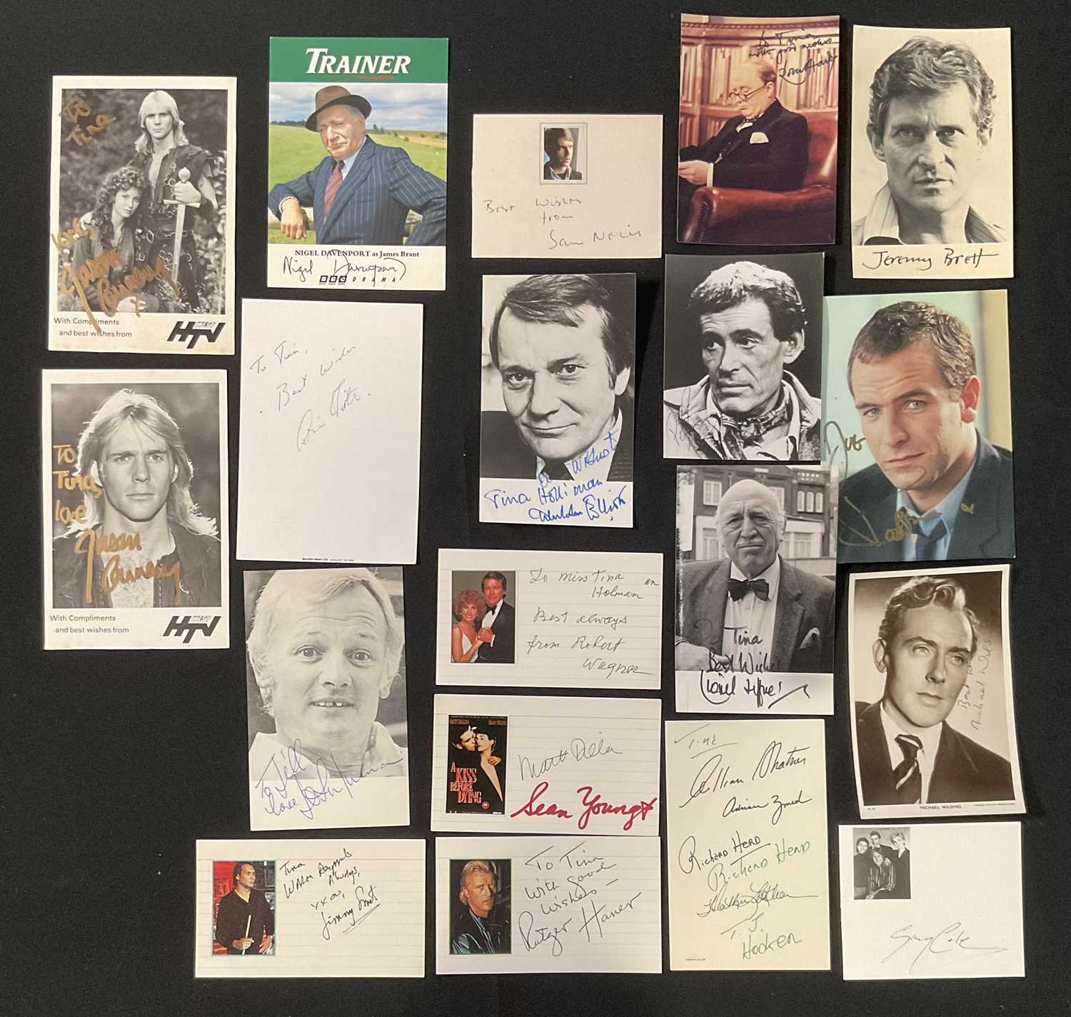 Lot 556 - A group of actors' autographs on small