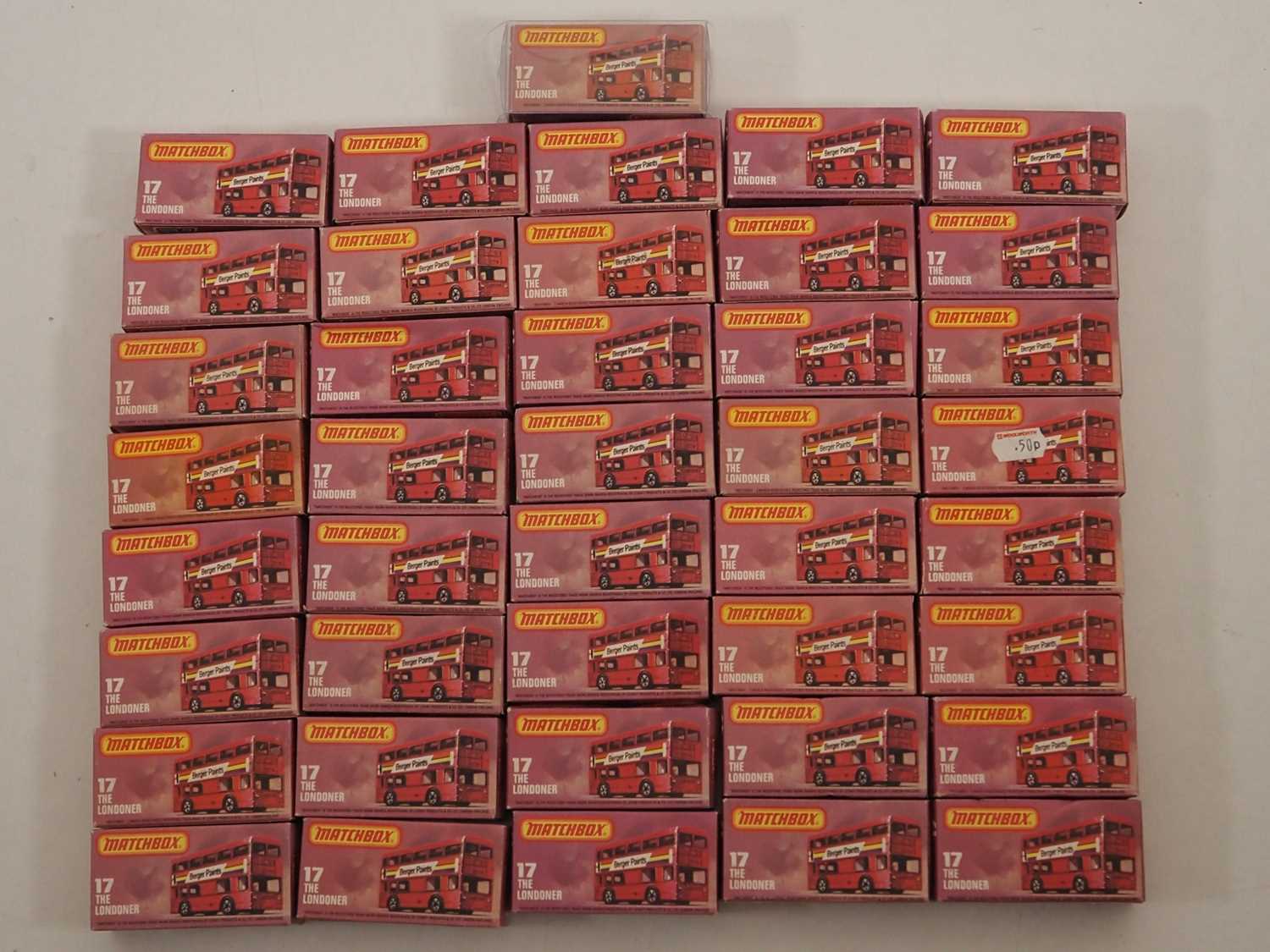 Lot 454 - A large quantity of MATCHBOX #17 'The