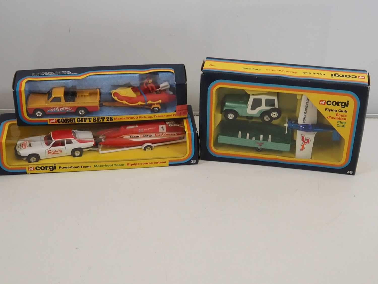 Lot 549 - A group of CORGI diecast gift sets