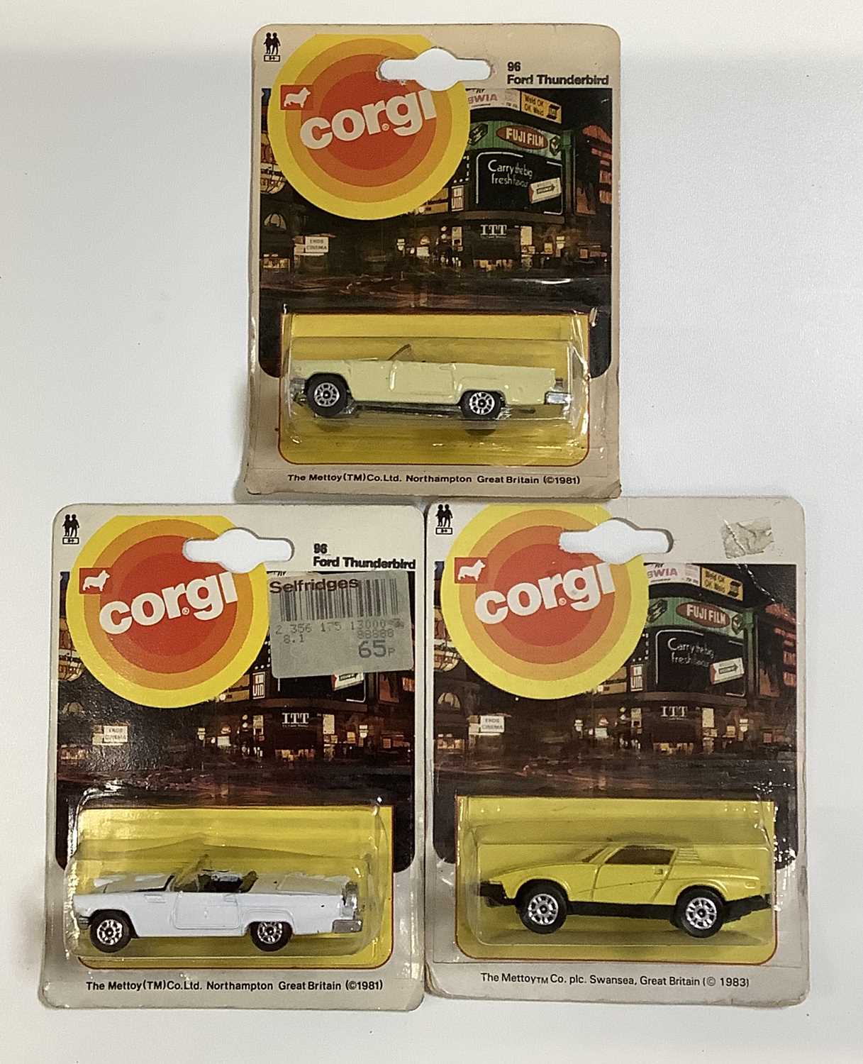 Lot 189 - Early 1980's CORGI Juniors on 'Piccadilly