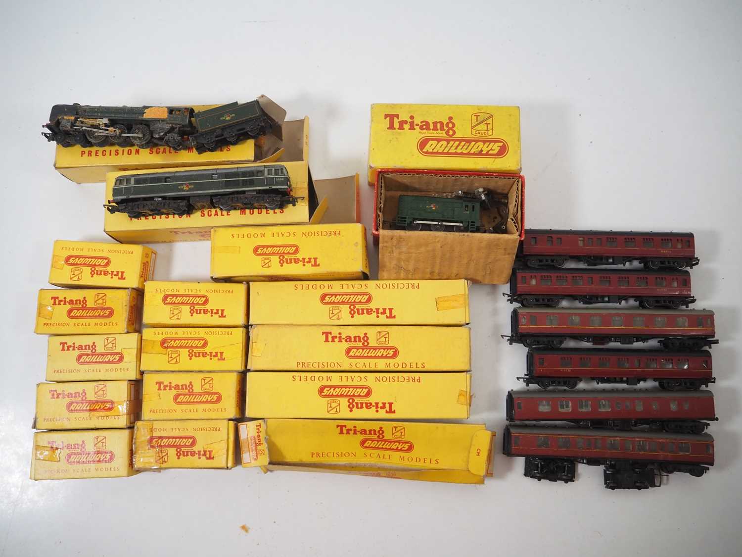 Lot 65 - TRI-ANG - A group of TT gauge locomotives and