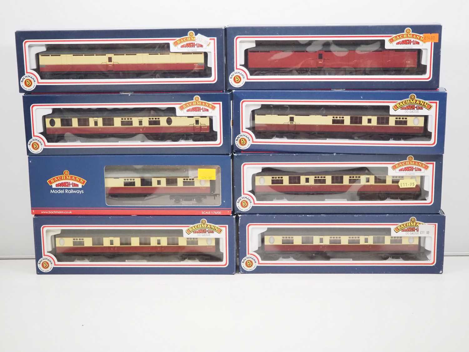 Lot 410 - A group of BACHMANN OO gauge Thompson
