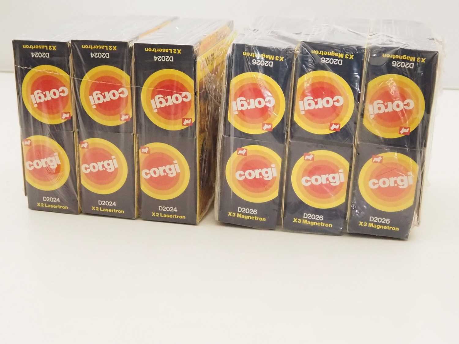 Lot 615 - A pair of trade packs for the CORGI