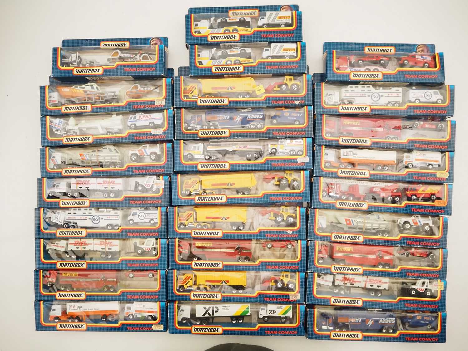Lot 637 - MATCHBOX diecast 'Team Convoy' multi vehicle