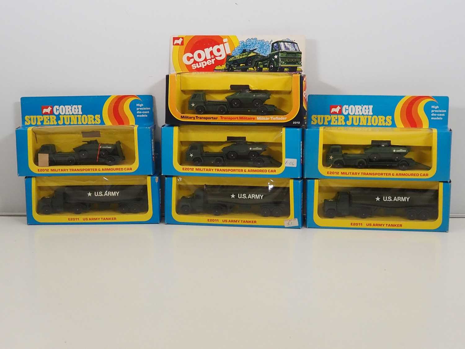 Lot 463 - CORGI SUPER JUNIORS - Lorries and vehicle