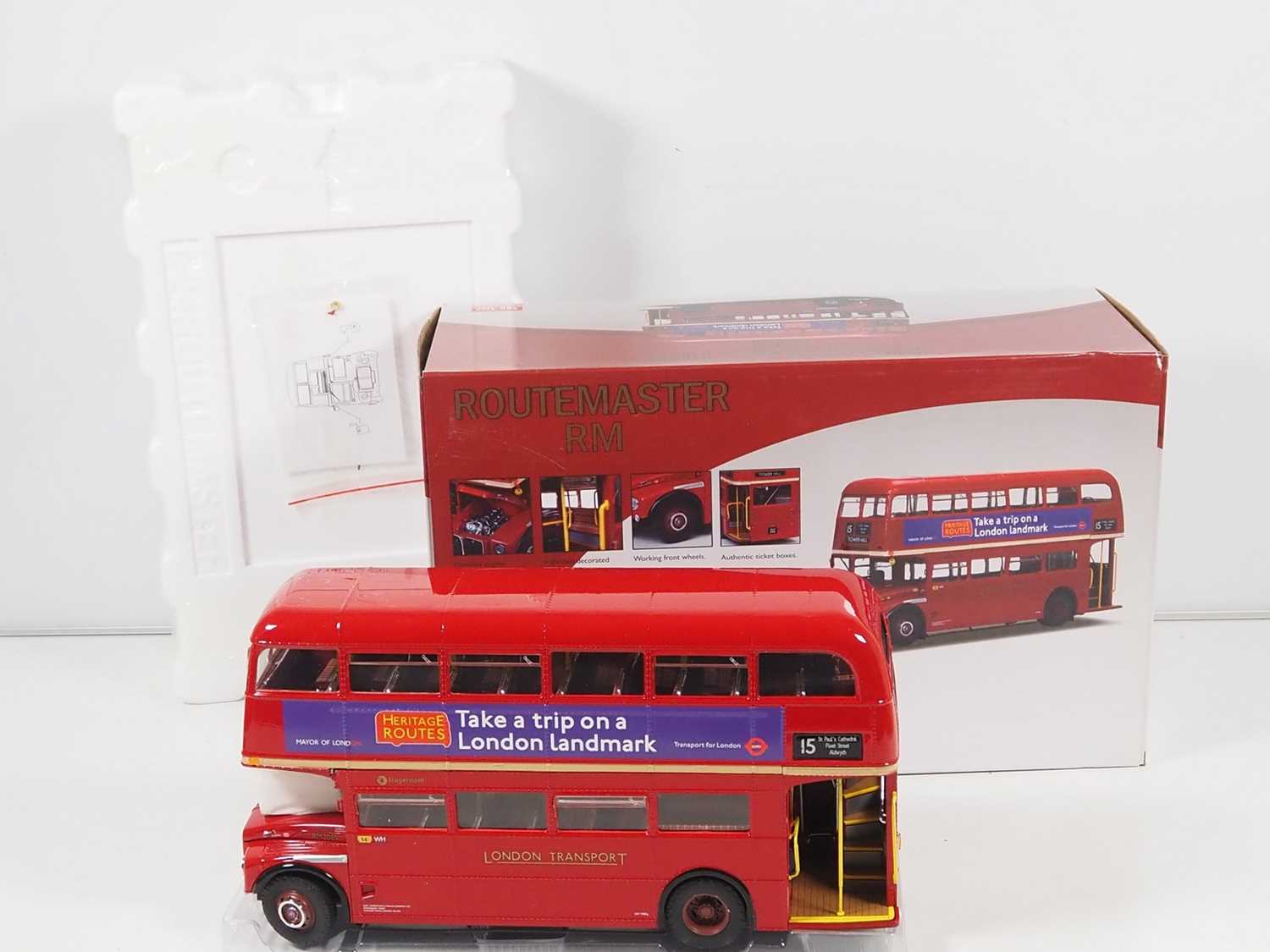 Lot 303 - A SUNSTAR 1:24 scale 2918 Routemaster bus
