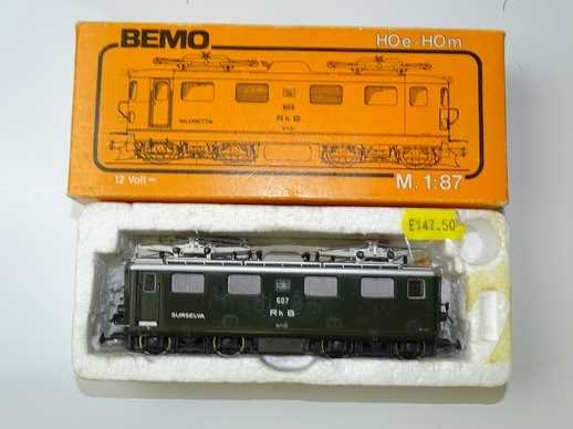 Lot 271 - HOm GAUGE MODEL RAILWAYS: A BEMO Swiss