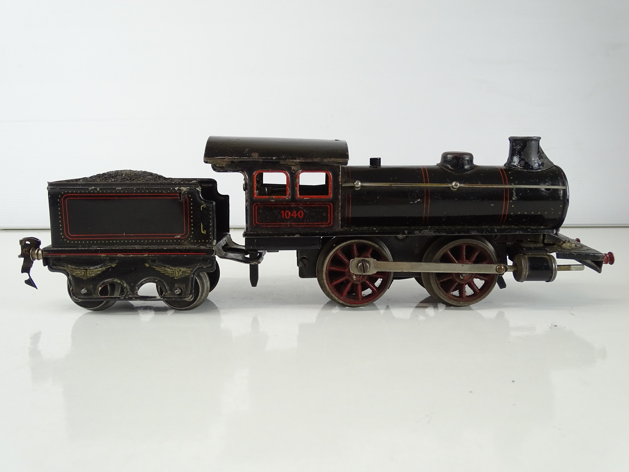 Lot 586 - A MARKLIN O Gauge Clockwork steam locomotive